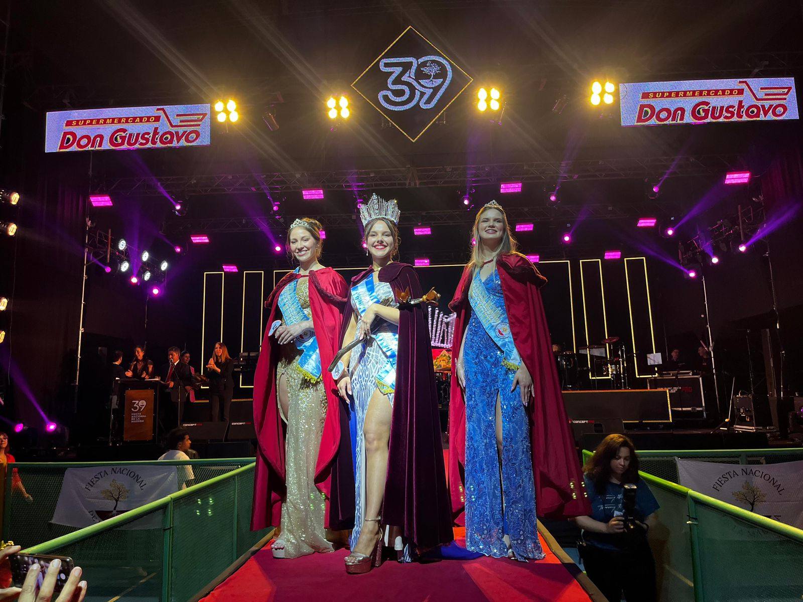 Karen Marisol Gromowski, fue elegida como 2da Princesa en la 39ª Fiesta ...