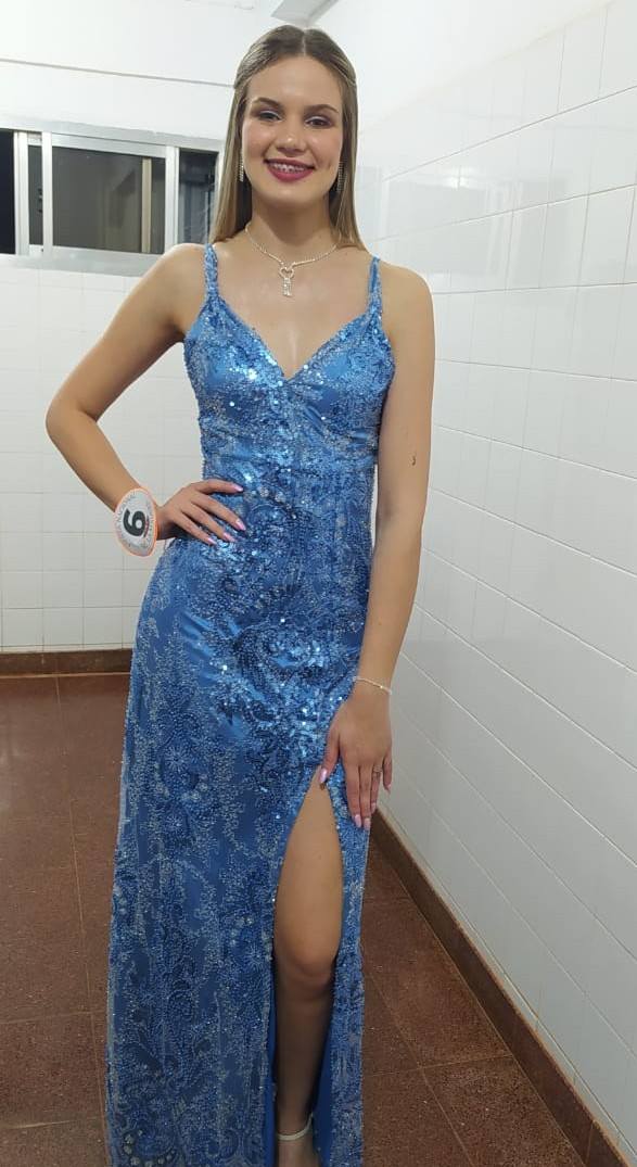 Karen Marisol Gromowski, fue elegida como 2da Princesa en la 39ª Fiesta ...